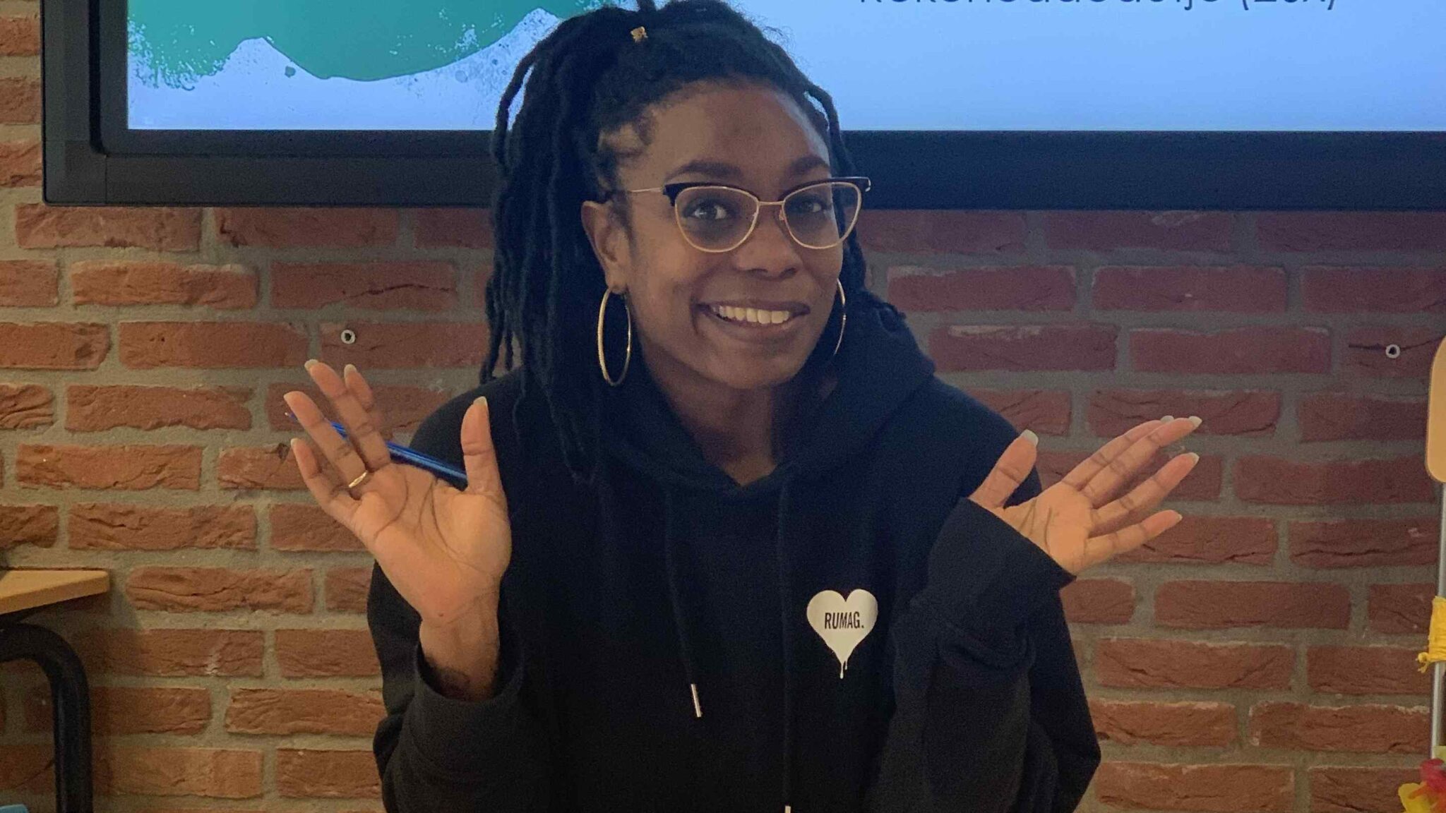 Angela Esajas: ‘Een leerling is meer dan zijn toetsresultaten’ - Leraar24