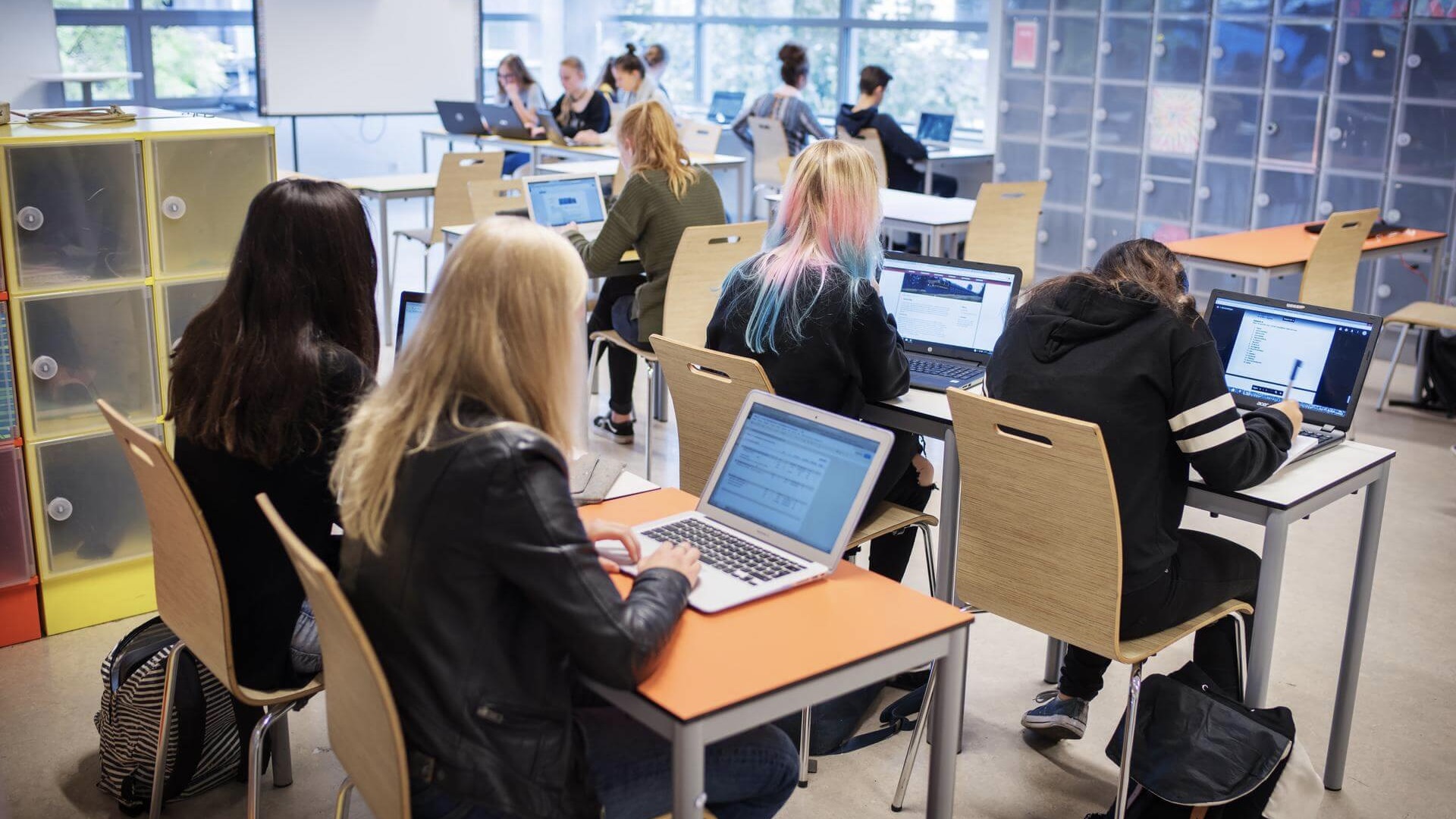 Zo geef je leerlingen toch informatica ondanks het lerarentekort - Leraar24